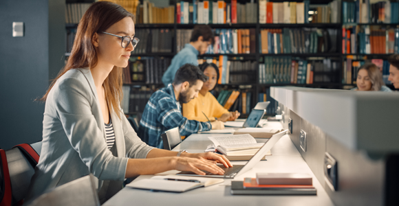 Find The Perfect Laptop For Study at University or School At Stone ...